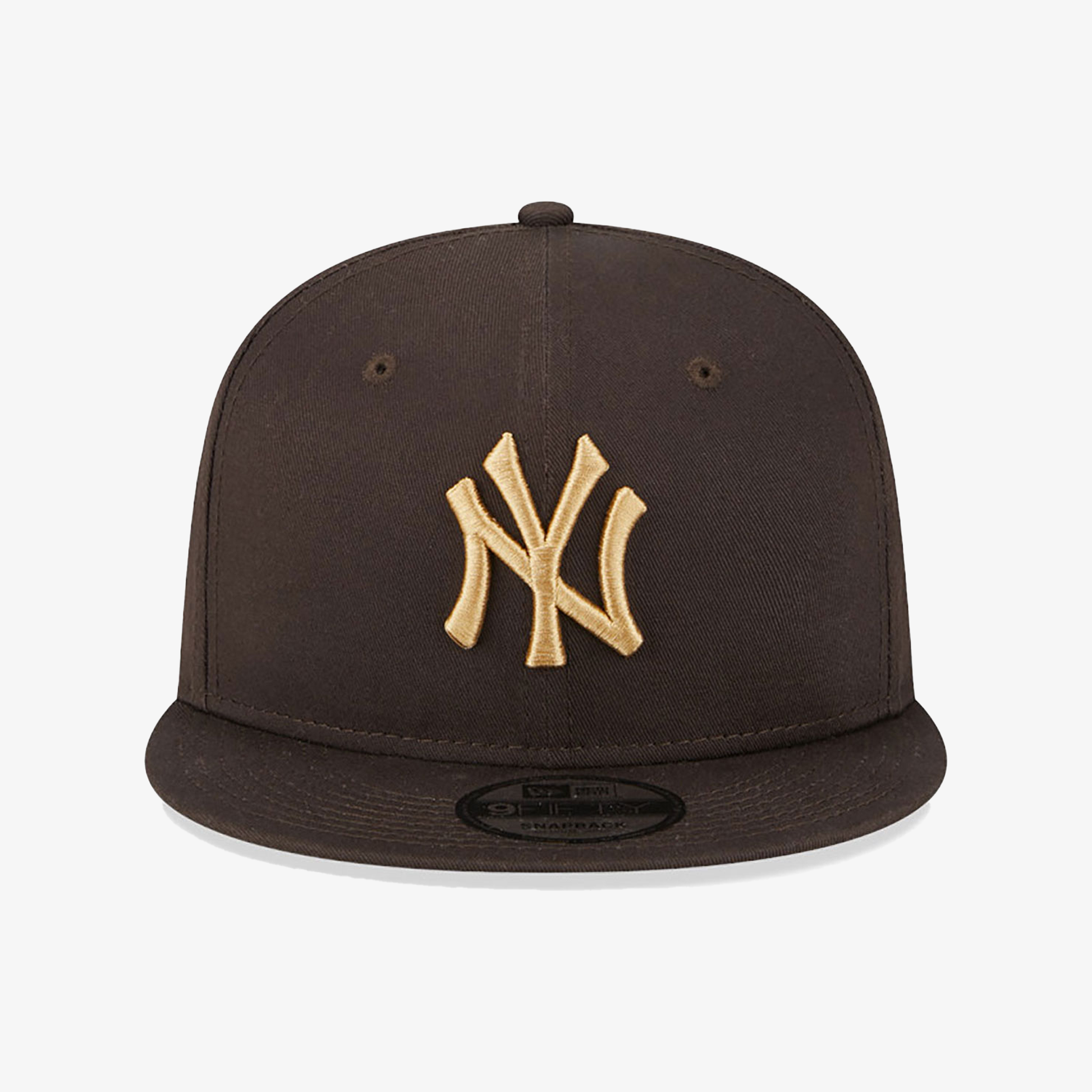 New Era | NEW YORK YANKEES LEAGUE ESSENTIAL BROWN 9FIFTY SNAPBACK CAP ...